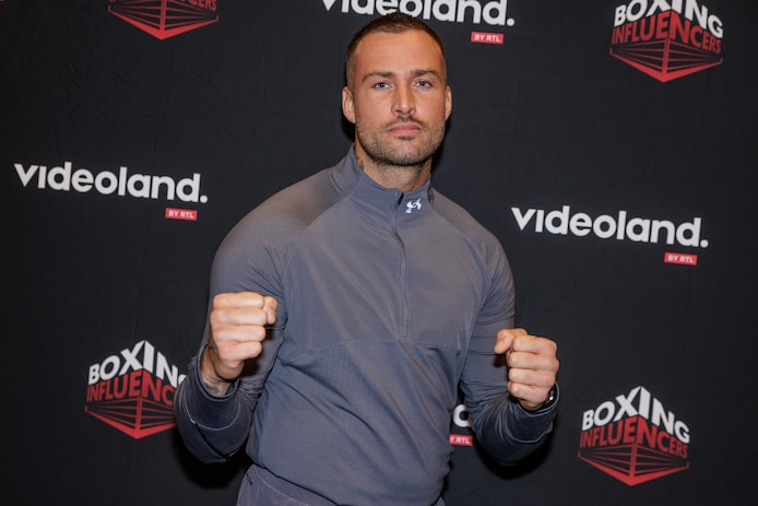 Van roemruchte escapades naar de ring: wie is Dave Roelvink? | Show | pzc.nl