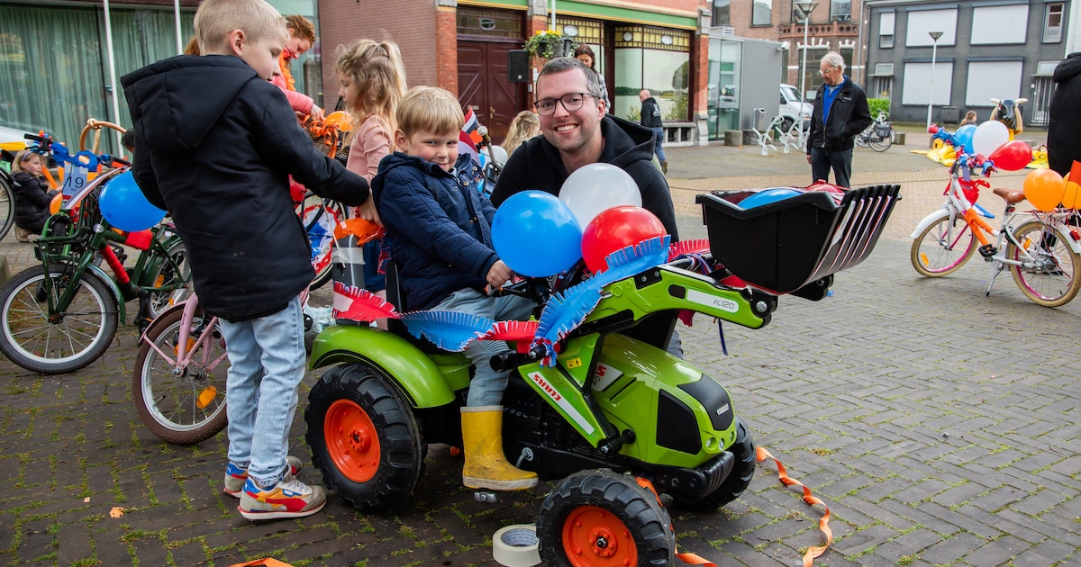Zo vierde Zeeuws-Vlaanderen Koningsdag: spelletjes, naar de rommelmarkt ...