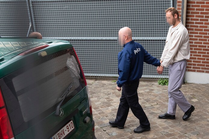 Limburger Yvo T. veroordeeld tot 27 jaar cel wegens doodschieten ...