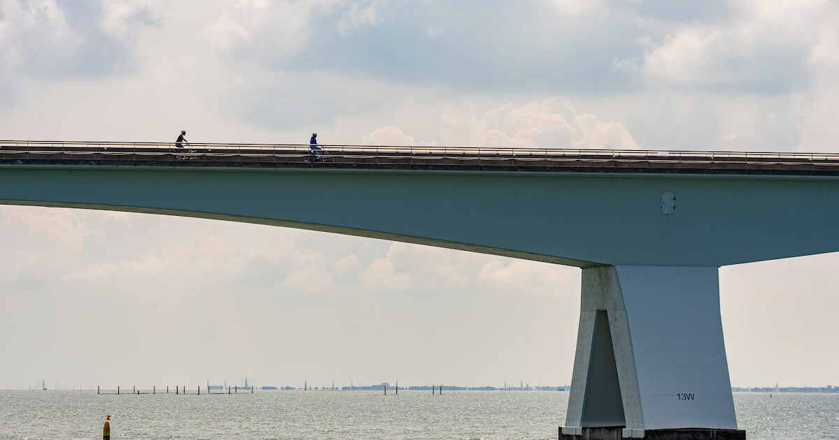 Rijk gaat provincie helpen met bijna versleten Zeelandbrug | Zeeuws ...