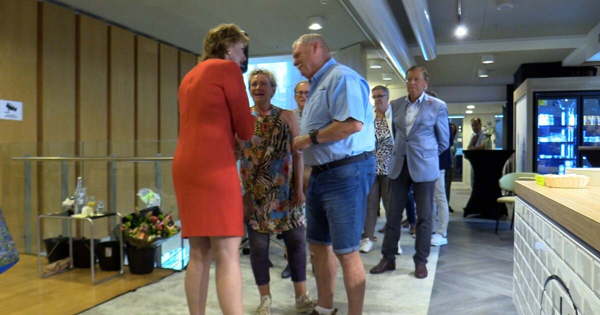 Goesenaren nemen afscheid van burgemeester Margo Mulder | Goes | pzc.nl