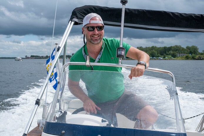 Jesse de Vries over zijn motorboot: ‘Je moet nooit de calculatie maken ...