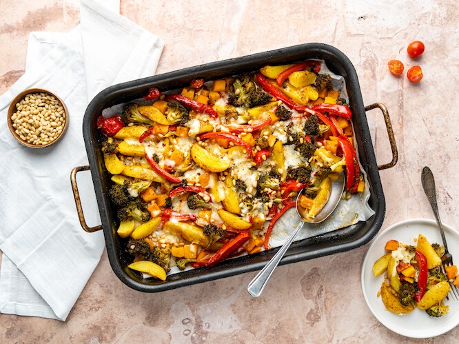 Wat Eten We Vandaag: Broodje knakworst speciaal uit de oven | Koken ...