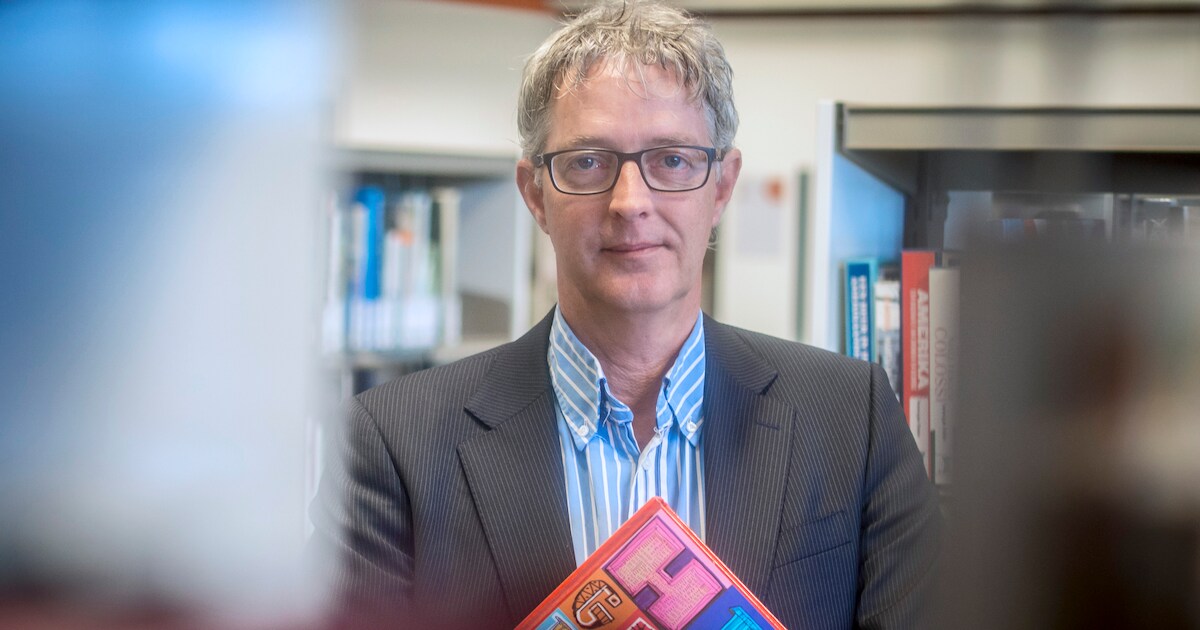 Vijftien jaar geleden verdween de bibliotheek uit Sluis, nu keert hij ...