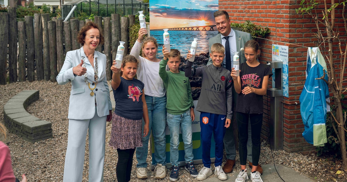 Noord-Bevelandse kinderen kunnen voortaan een gezond flesje water ...