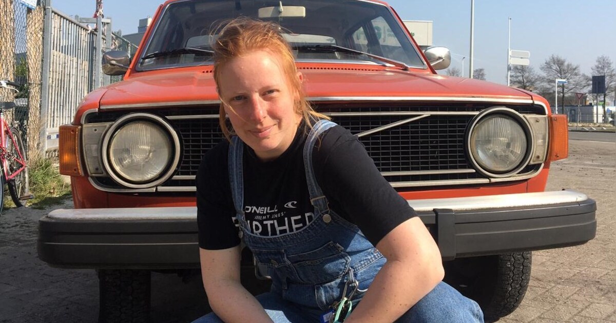 Even geen festivals voor Debbie? Dan koop je een naaimachine en ga je ...