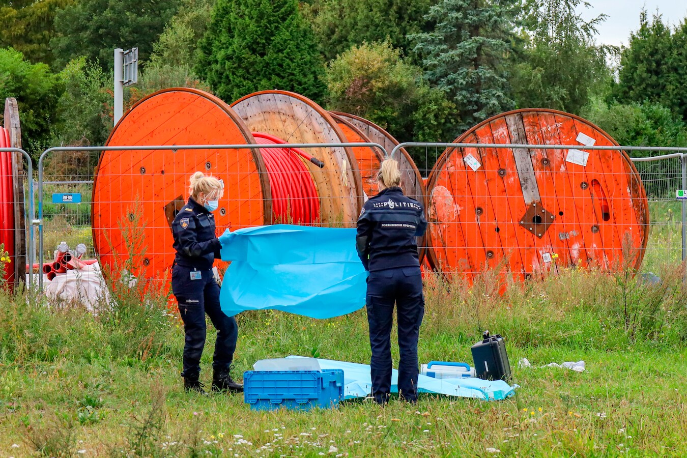 Meisje dat met ‘ernstig geweld’ werd gedood in Amsterdam is 17-jarige Lisa | Foto | pzc.nl