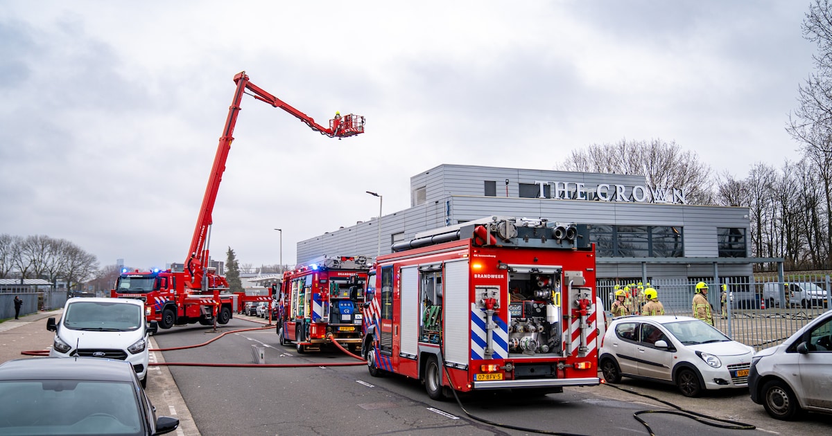 Brand in leegstaand partycentrum in Spaanse Polder | 112 nieuws ...