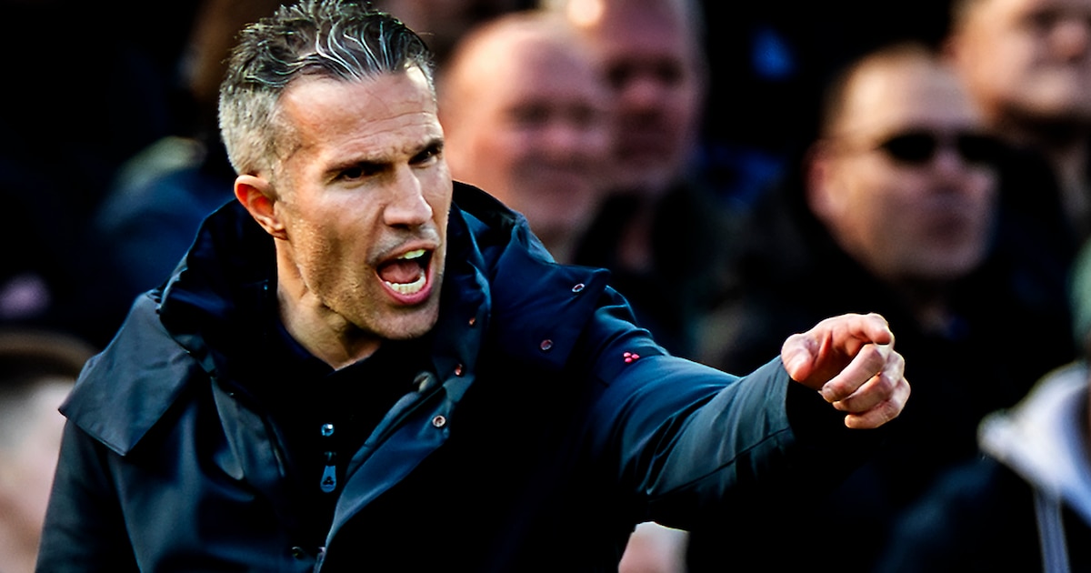 Robin van Persie ontslagen bij Feyenoord: nieuwe technisch directeur ...