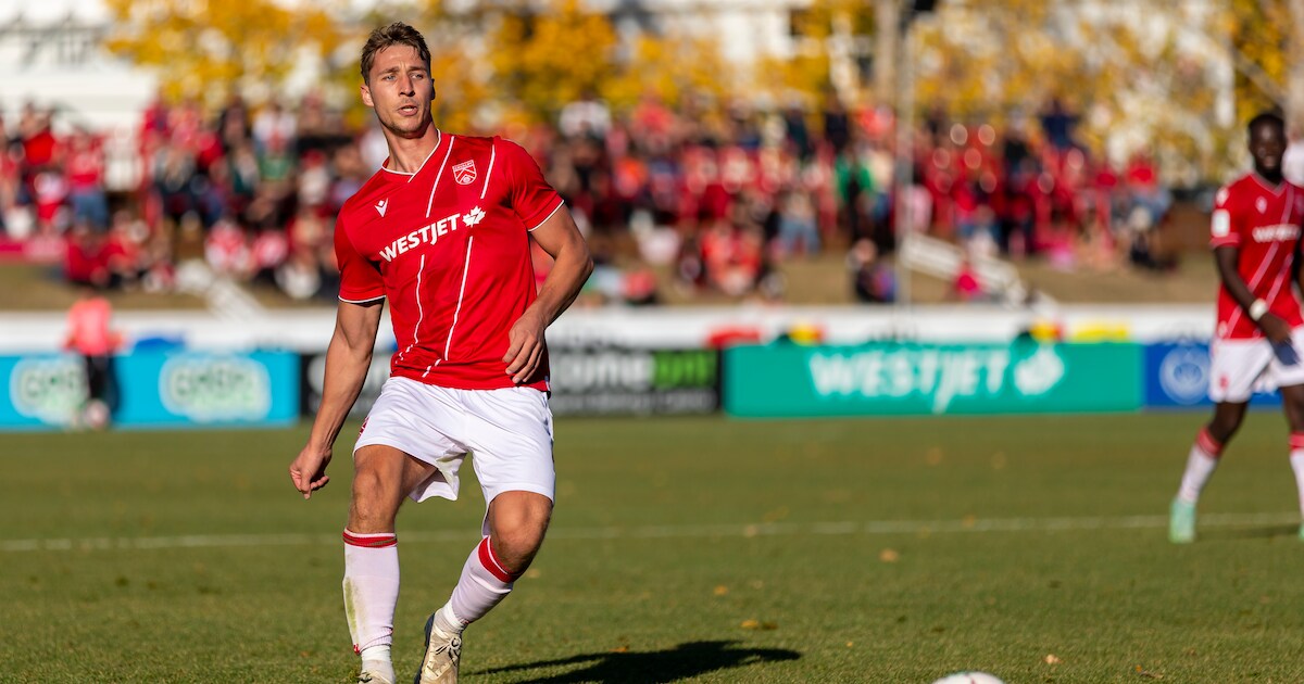 Daan Klomp begint seizoen in Canada met nederlaag | Zeeuws voetbal | pzc.nl