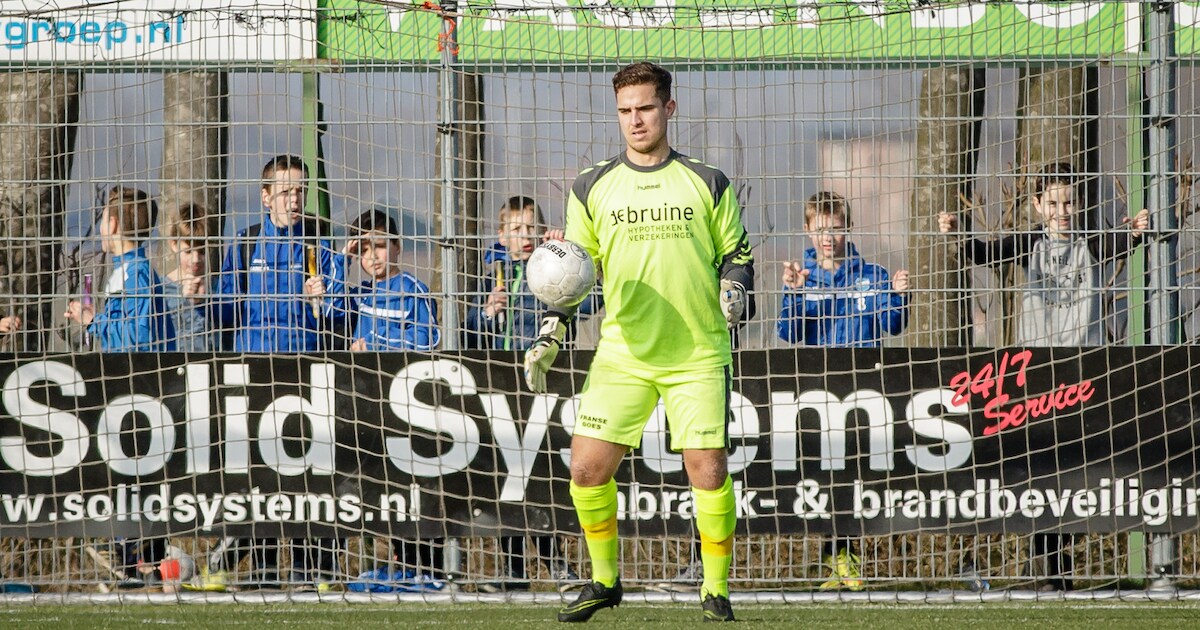 Lentink vertrekt met pijn in het hart | Zeeuws voetbal | PZC.nl