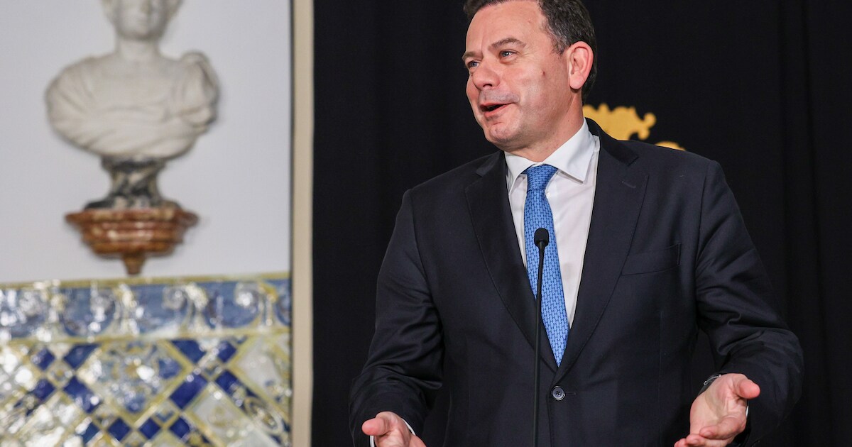 Centrumrechtse Luis Montenegro vormt regering in Portugal | Buitenland ...