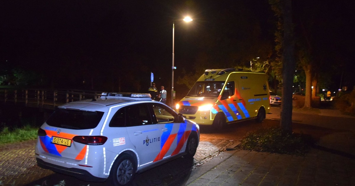 Twee zwervers vechten ruzie uit met messen en vuisten op Grachtweg in ...