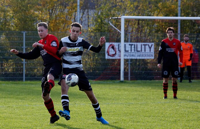 Titelfavorieten Breskens en Clinge kopiëren elkaar | Zeeuws voetbal | pzc.nl