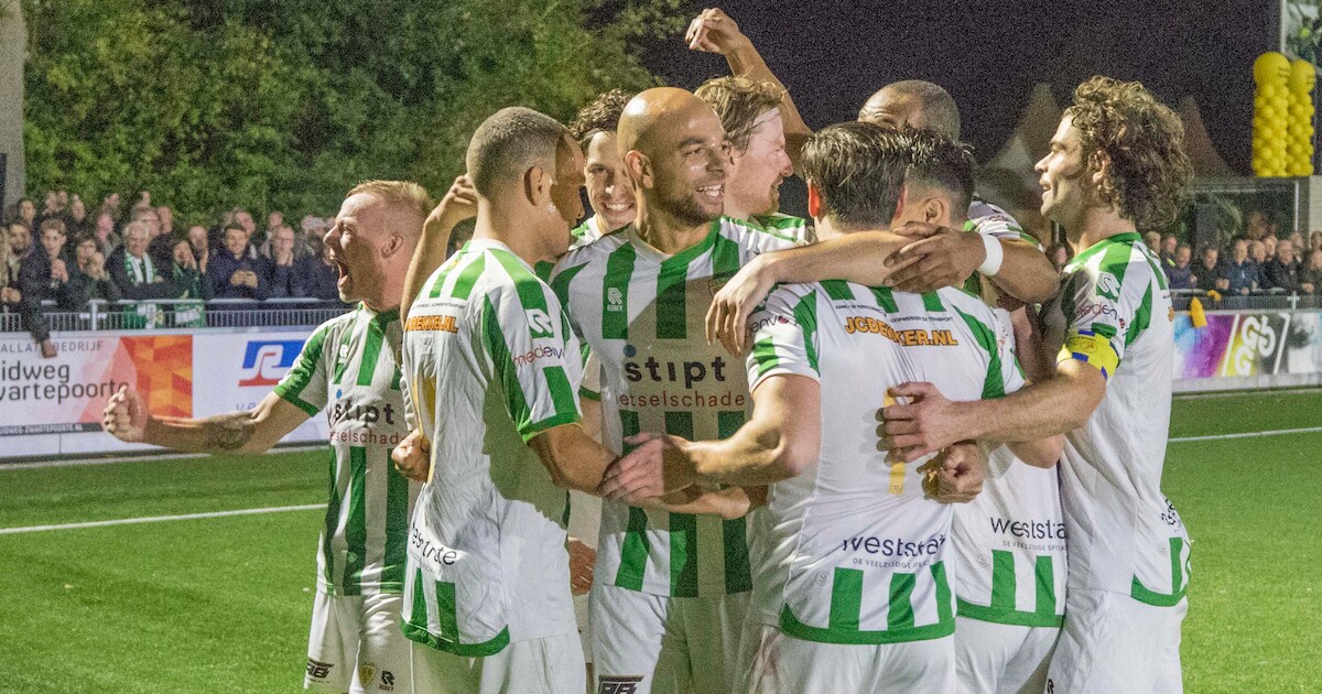 Kloetinge-keeper Braafhart is bij rentree eerst de pechvogel, maar ...