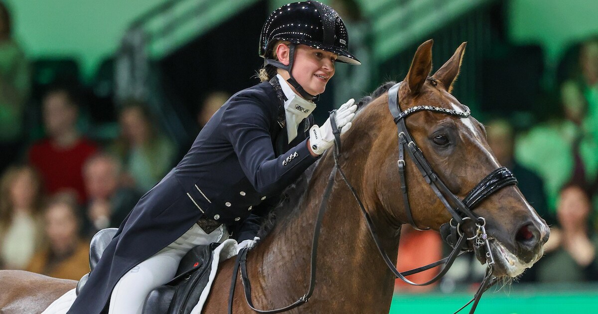 Dressuuramazone Devenda Dijkstra ‘beetje dom’ in Den Bosch | Sport in ...