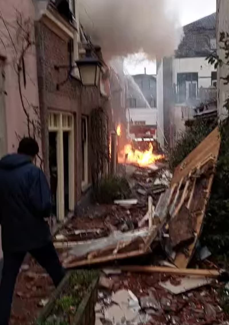 LIVE | Calamiteitenhospitaal in Utrecht geopend na enorme explosie in ...