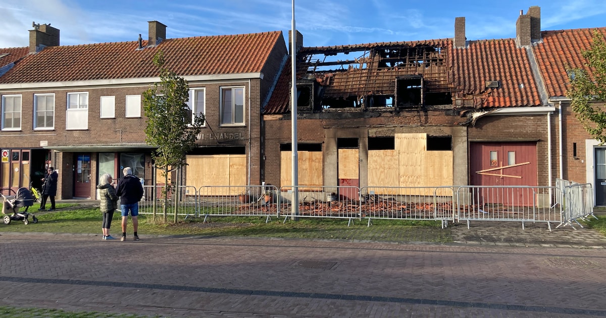 Willy en Connij zagen hun fietsenwinkel in vlammen opgaan: ‘Fotoalbums ...