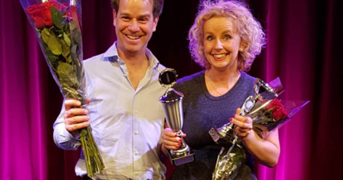 Cabaretier Madelijne Kool twee keer in de prijzen | Regio | PZC.nl