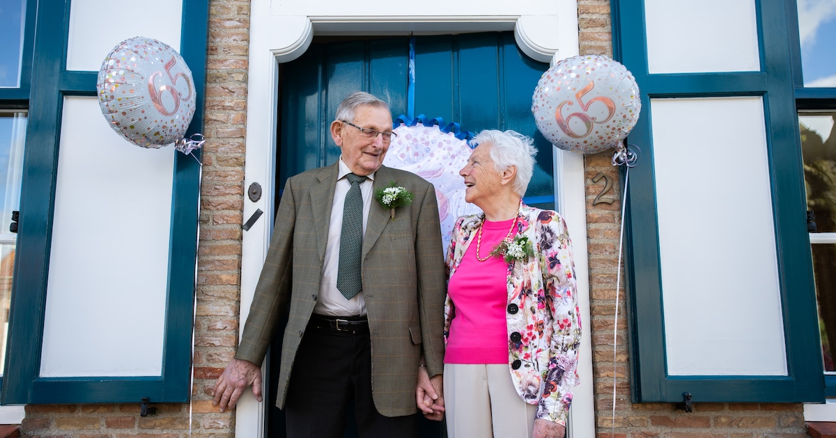 Tonny en Cecil Buysse genieten na 65 jaar nog altijd van elkaar | Regio ...