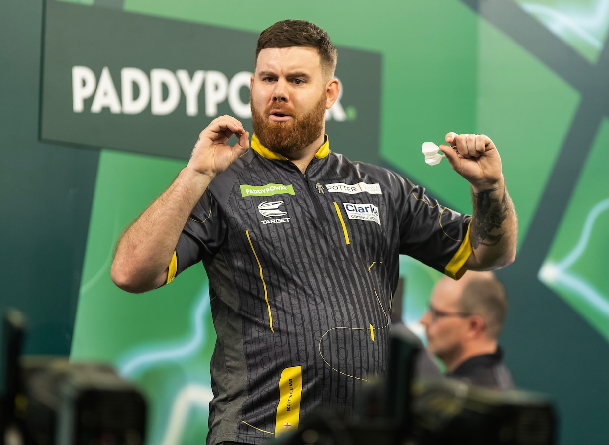 Michael van Gerwen reageert op ‘indianenverhalen’ na verrassende exit ...