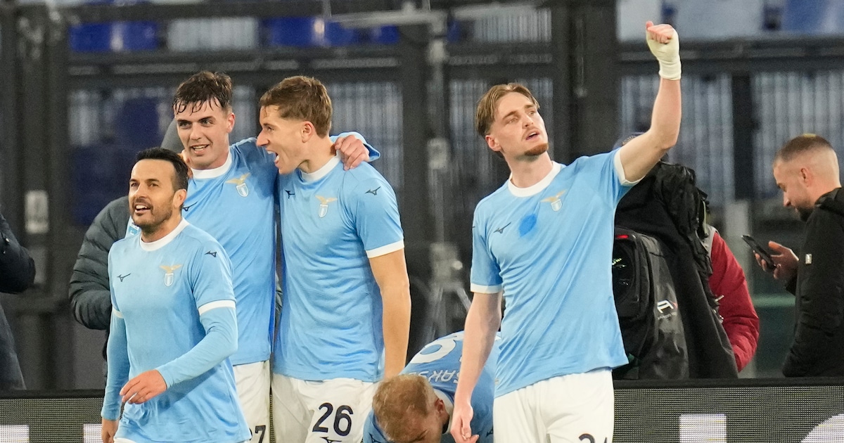 Kenneth Taylor passeert Justin Bijlow en maakt eerste treffer in Italië | Voetbal | PZC.nl