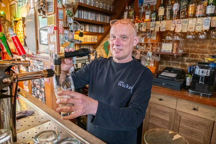 De evolutie van de Vlissingse pub The Wicked: van Schotse ...