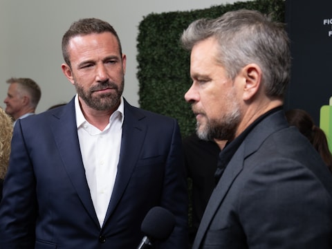 Acteurs Ben Affleck en Matt Damon aangeklaagd, omdat details in film te ...