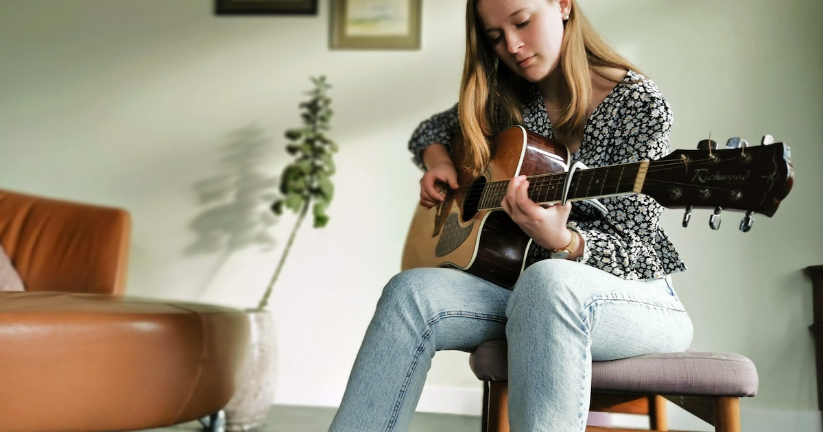 Singer-songwriter Rosann: ‘Ik vond in het Nederlands schrijven eerst ...