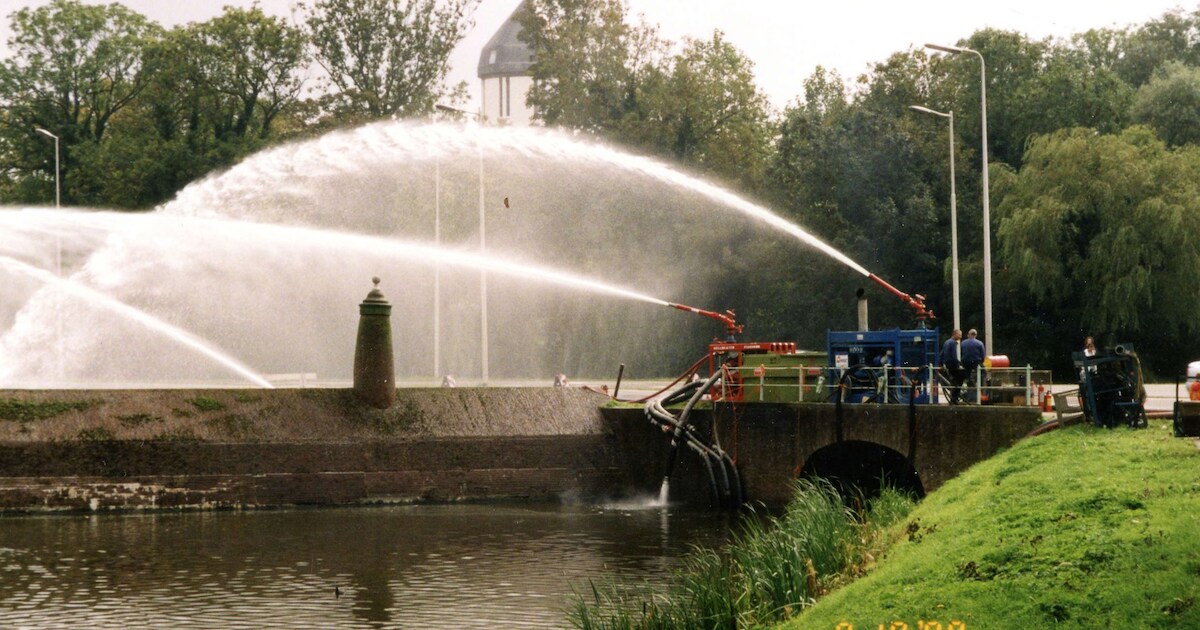 Hoe het water Voorne-Putten 25 jaar geleden in z’n greep kreeg | Goeree ...