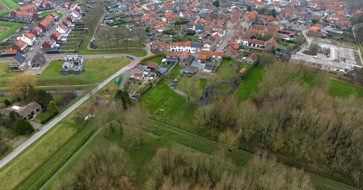 Omwonenden beoogde locatie mfc IJzendijke verbolgen: ‘Geen enkel ...
