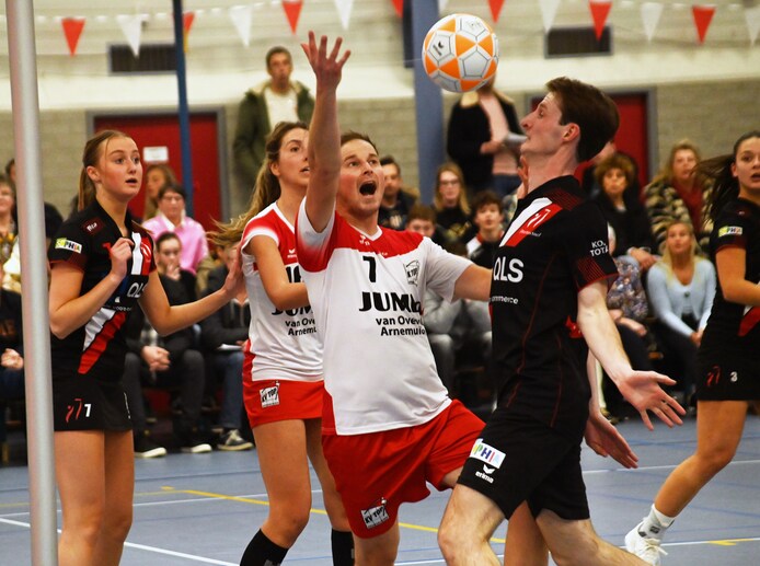 TOP-korfballer maanden uit de roulatie, operatie aan enkel noodzakelijk ...