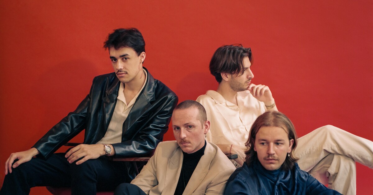 PEER herontdekt zichzelf in nieuwe single: ‘Meer pop maar de rock is ...