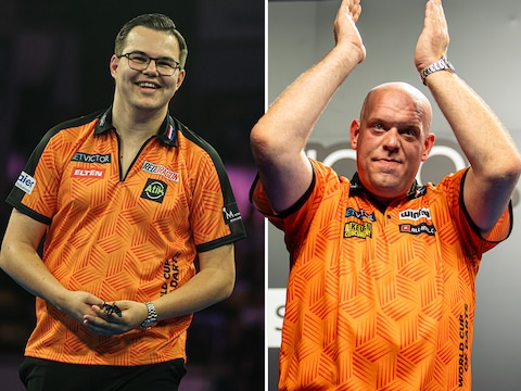 ‘Solide verdediger’ Van Gerwen en ‘luie spits’ Van Veen voor het eerst ...