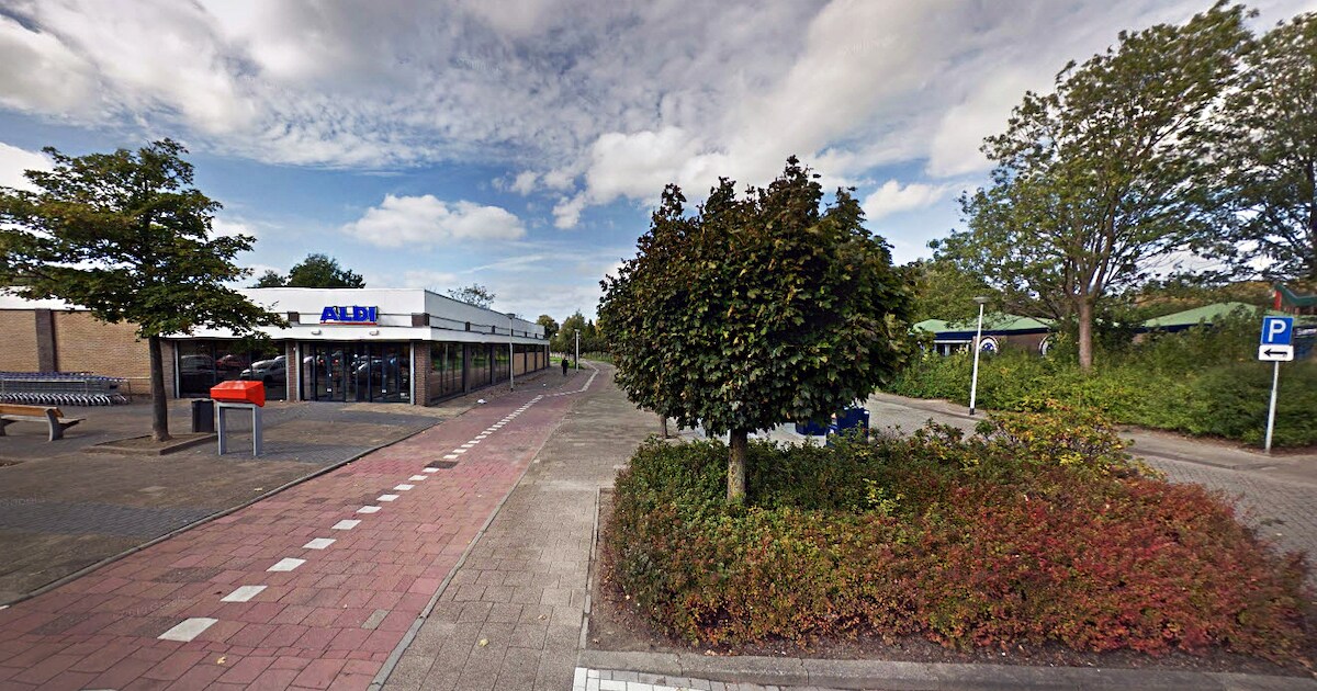 Voorne aan Zee wil grond verkopen voor verhuizing twee supermarkten in ...