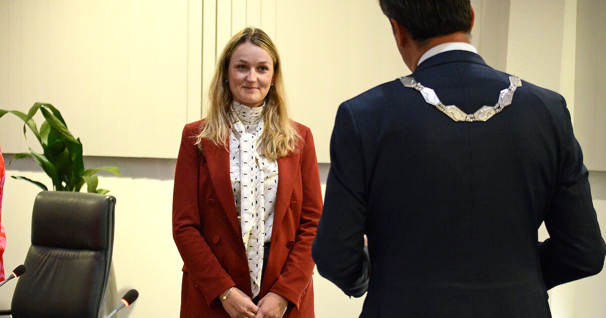 Wethouder Schot strompelt als aangeschoten wild de zomer tegemoet ...