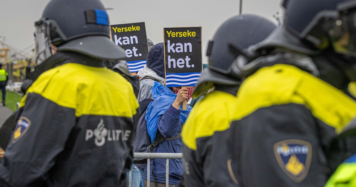 Veel vragen na rellen bij sinterklaasintocht Yerseke, maar burgemeester ...