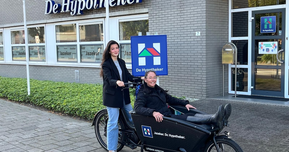 De Hypotheker Goes viert jubileum met fietstocht | Regio | PZC.nl