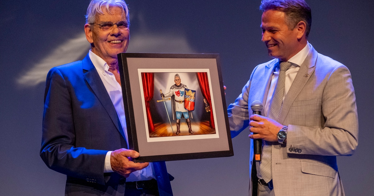 Na 40 jaar krijgt Jacques Boonman zelf staande ovatie (en een potje ...