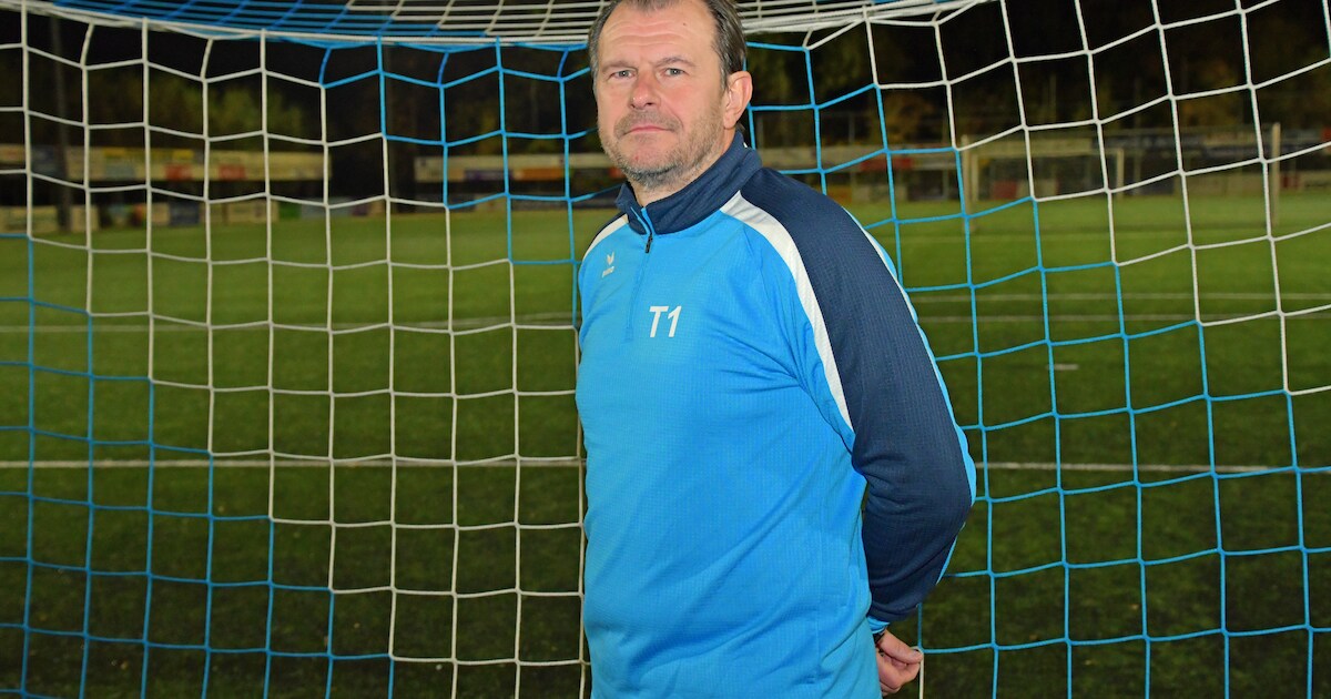 Na twee weken is trainer De Groot alweer vertrokken bij Hoek | Zeeuws ...