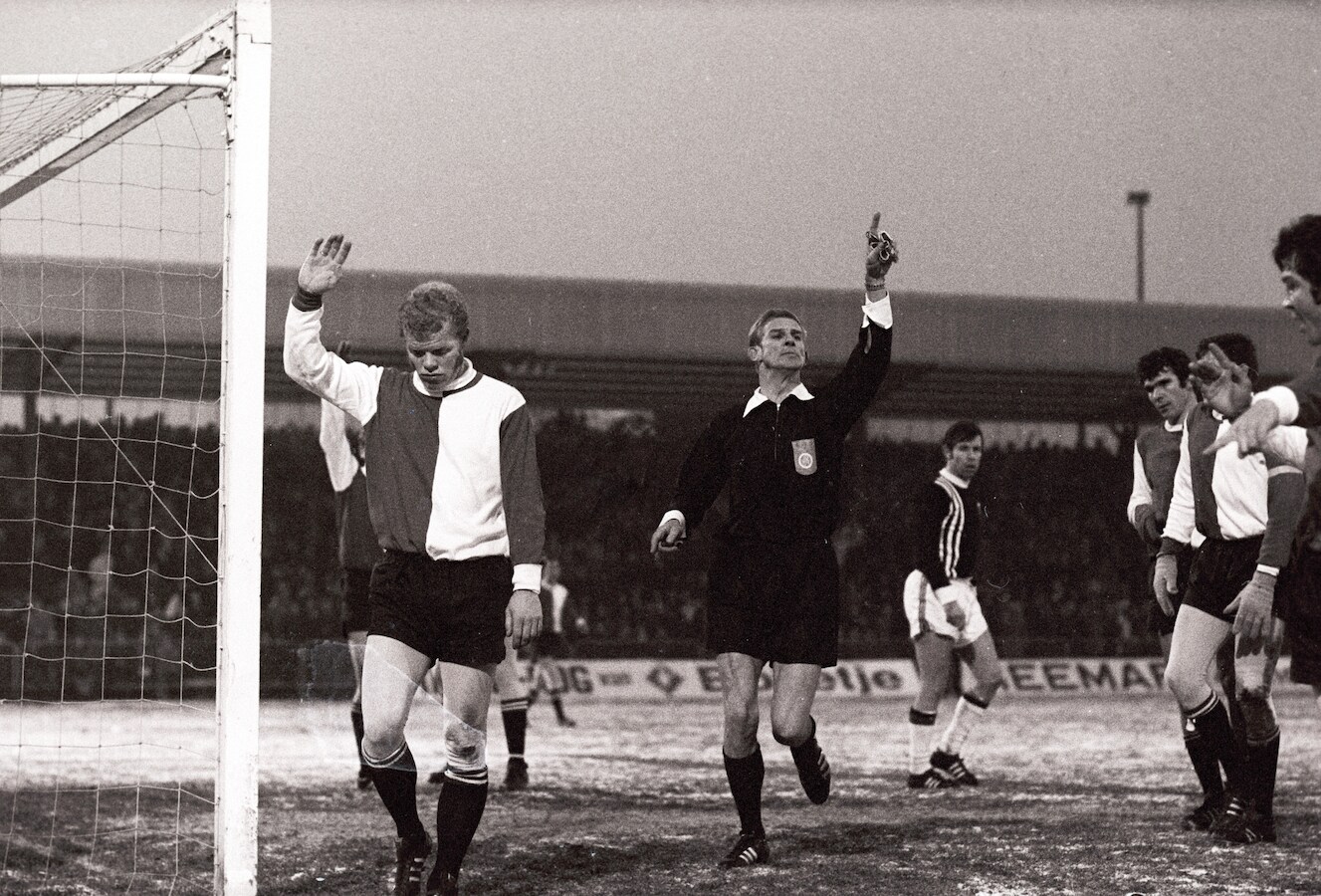 Hoe Piet Romeijn de hondenlul groot maakte | Foto | pzc.nl