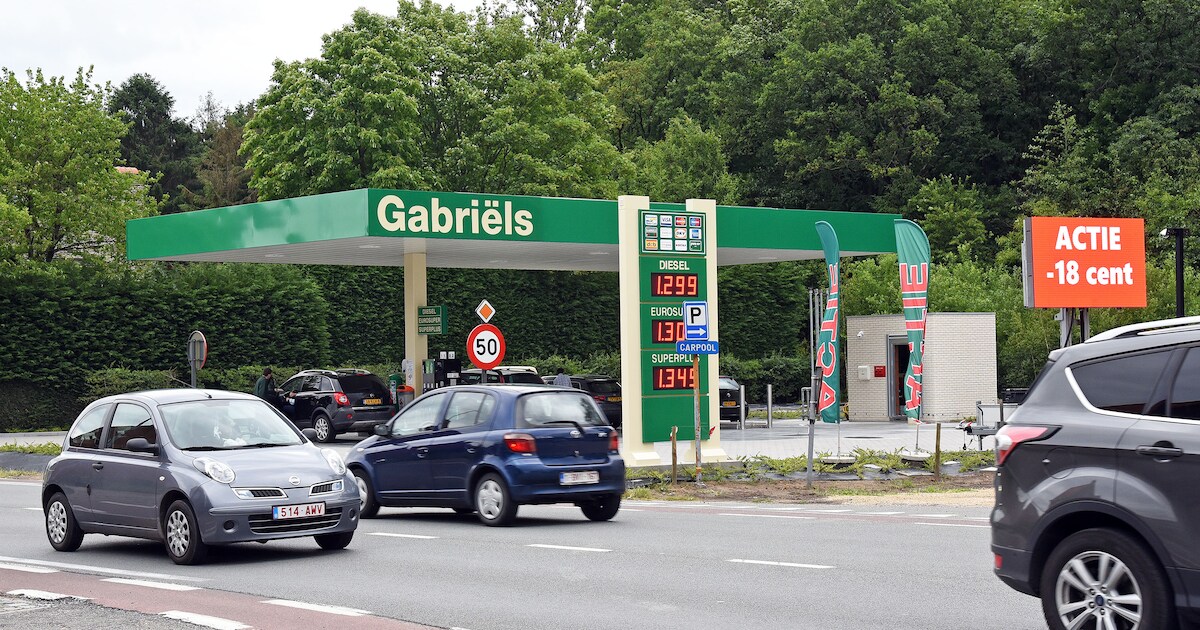 Nieuw tankstation over de grens bij Kapellebrug, ondanks honderden ...