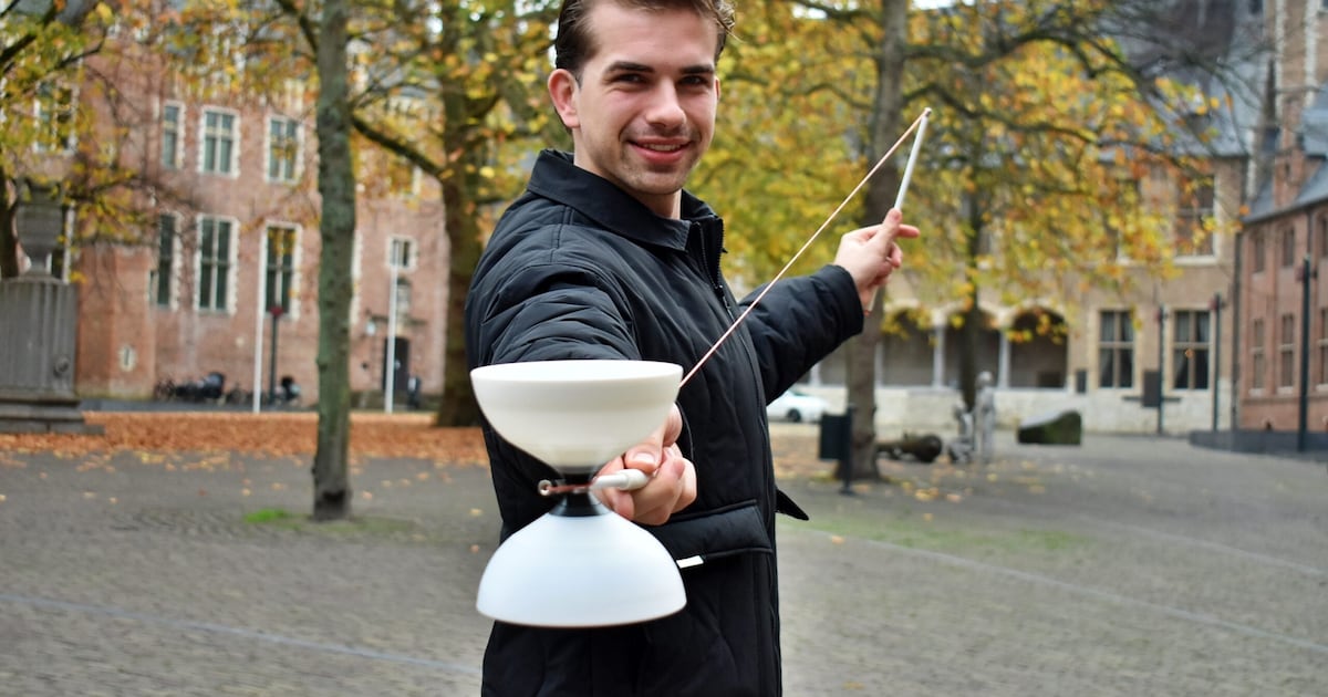 Van het schoolplein in de Griffioen tot het circus in Peru: Ezra ...