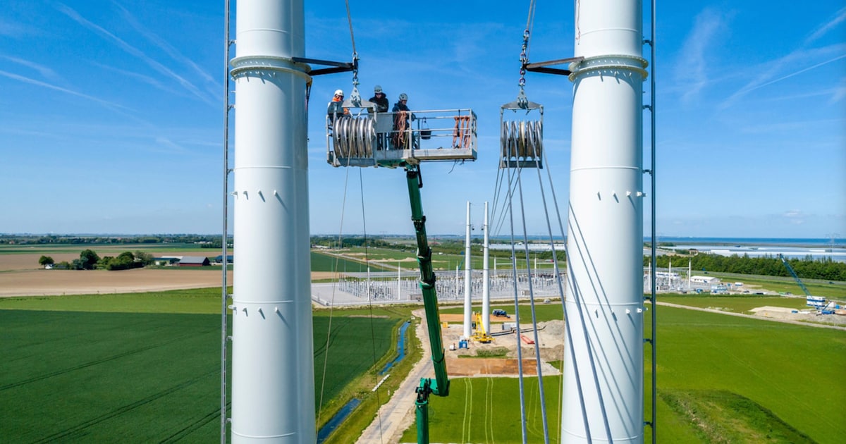 Valmont SM bouwt de helft van de masten tussen Borssele en Rilland ...