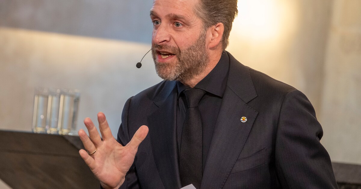 Hugo de Jonge spreekt in Terneuzen | Terneuzen | PZC.nl