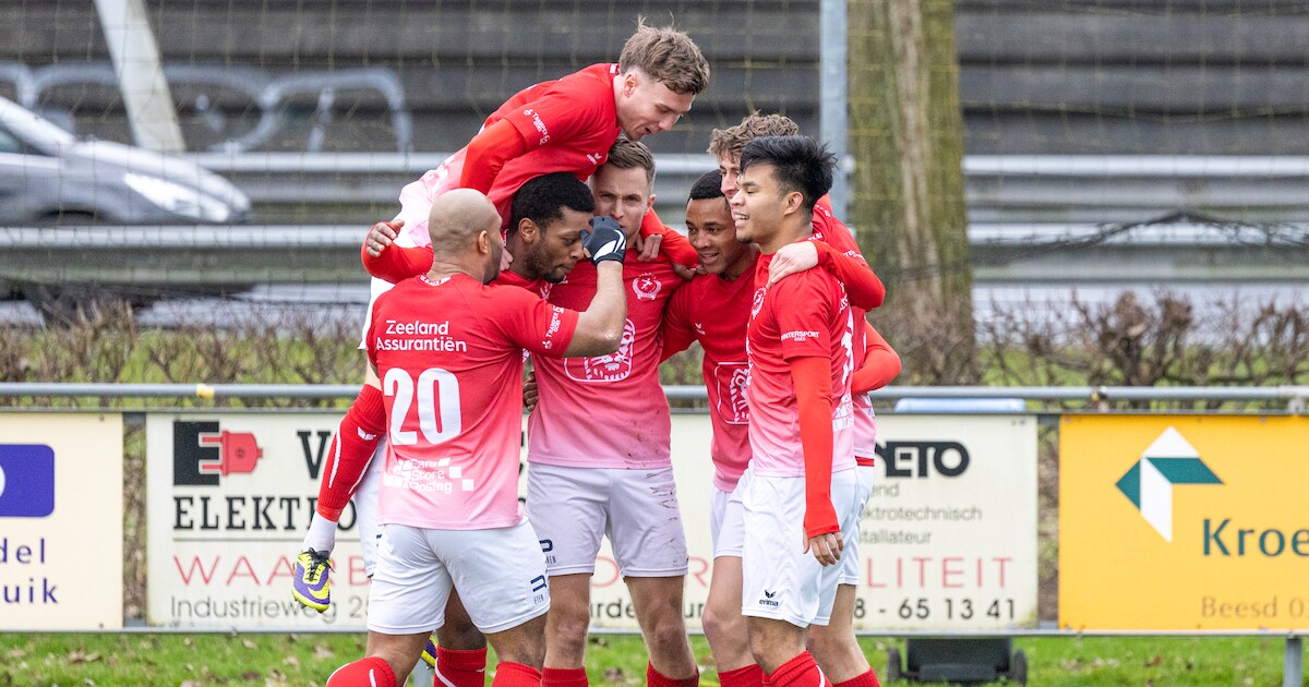 Drie goals na rust leveren Goes eenvoudige zege op bij hekkensluiter ...