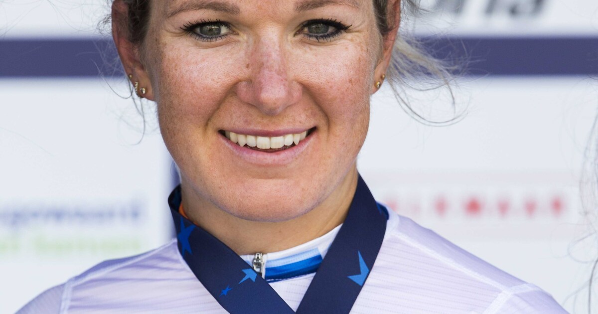 Zorgen om situatie Amy Pieters na operatie aan haar schedel: ‘Er is ...