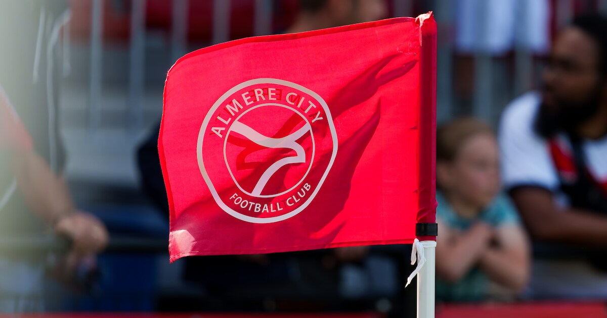 Stadionsponsor neemt Almere City over: club in Japanse handen | Voetbal ...