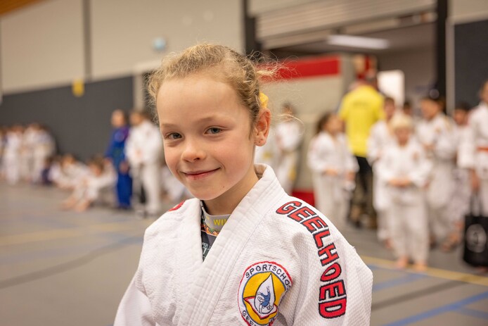 Sportschool Geelhoed verkocht voor ruim 60.000 euro aan loten en dit is ...