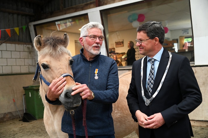 Jan Bakx wordt Lid in de Orde van Oranje-Nassau: ‘Wat een verrassing ...